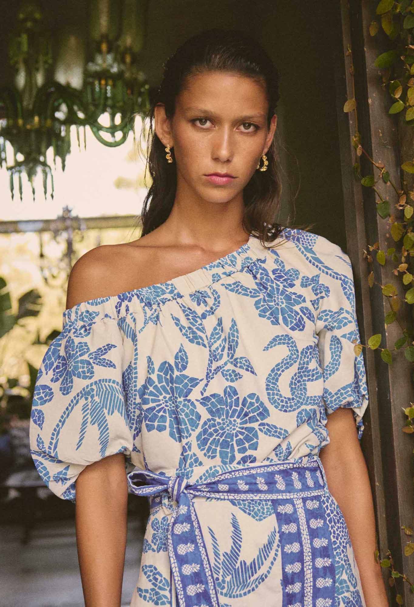 JUNO VISCOSE DOBBY ONE SHOULDER TOP | Azure Mosaic – Darling & Domain